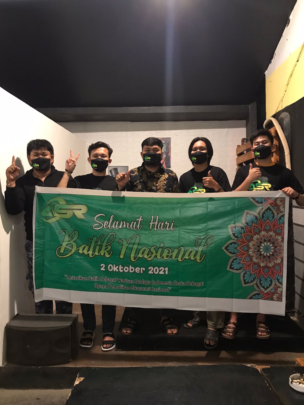 Ini Cara ASR Peringati Hari Batik Nasional | Tenggara News